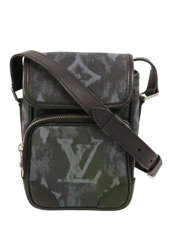 LOUIS VUITTON Monogram Canvas Messenger Bag - Black