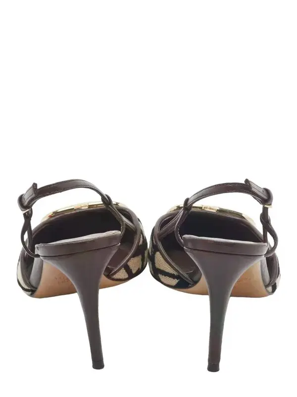 Valentino Garavani Vlogo Jacquard Slingback Pumps - Neutrals
