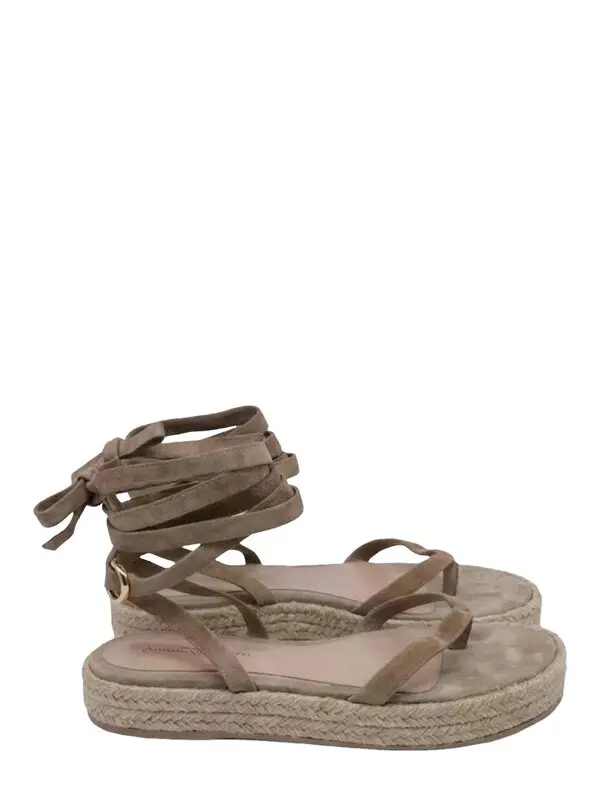 GIANVITO ROSSI Yasmine Raffia-trimmed Suede Sandals - Neutrals