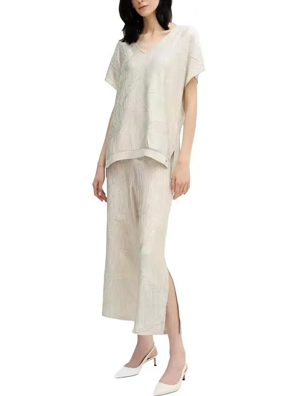 Joseph Ribkoff Textured V-neck T-shirt - Neutrals