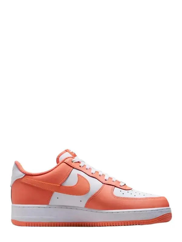 Nike Force 1 '07 Low Top Sneakers - Orange