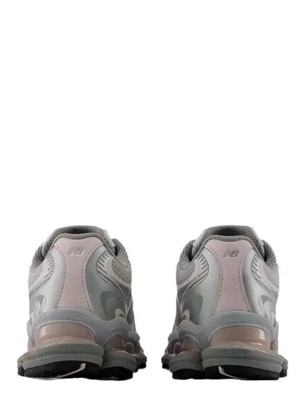 NEW BALANCE Abzorb 2000 Panelled Lace-up Sneakers - Grey