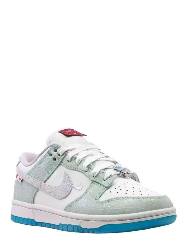 Nike Dunk Low Lx Year Of The Dragon 2024 Sneakers - Green