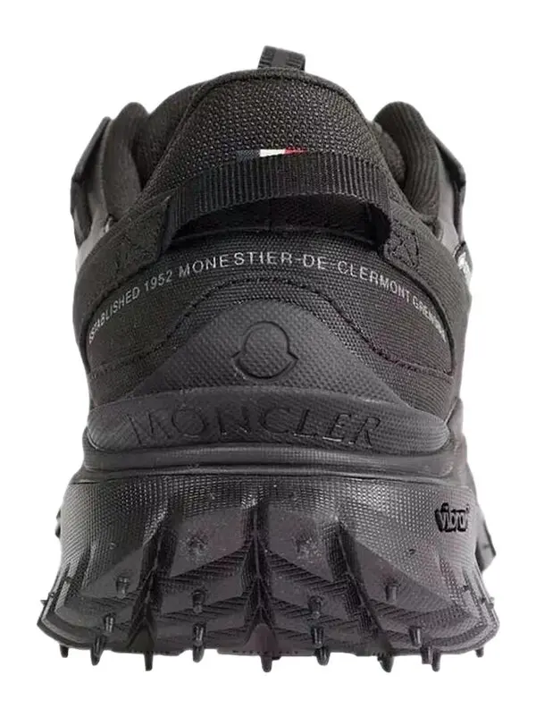 Moncler Trailgrip Gtx Low-top Sneakers - Black