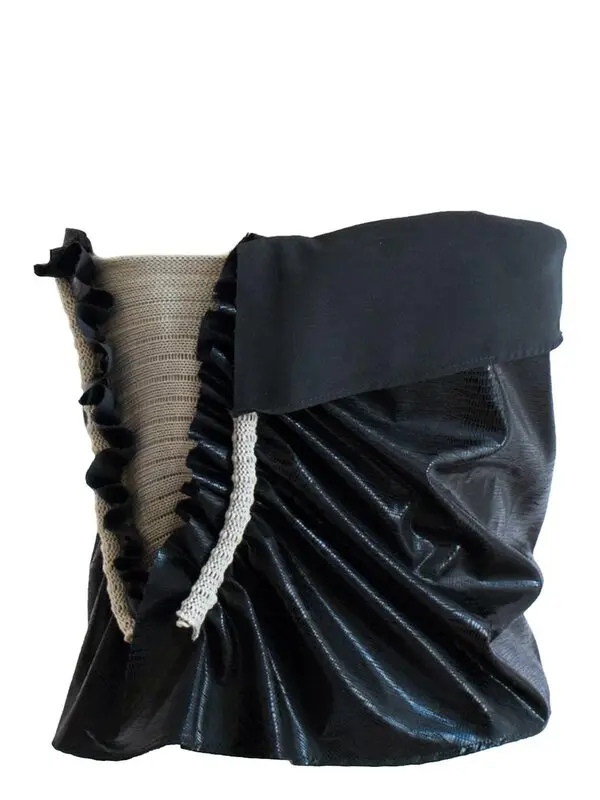 CCY CURRENCY Halterless Frill Top Shiny - Black