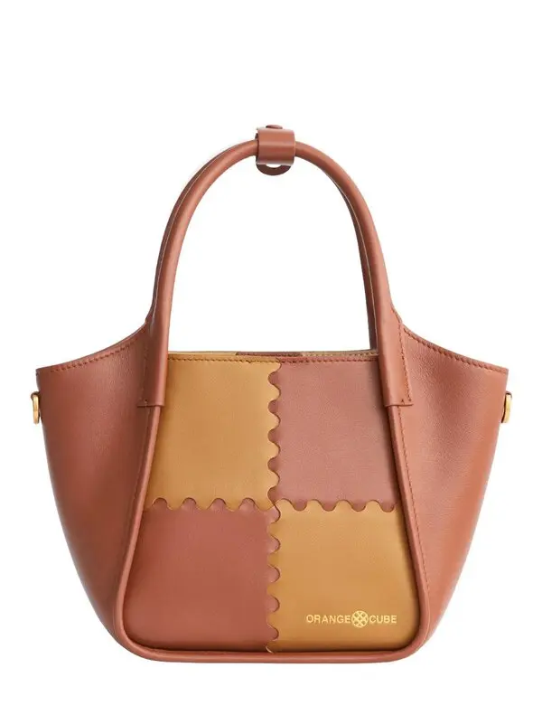 ORANGE CUBE Square Stitch Basket Bag - Brown