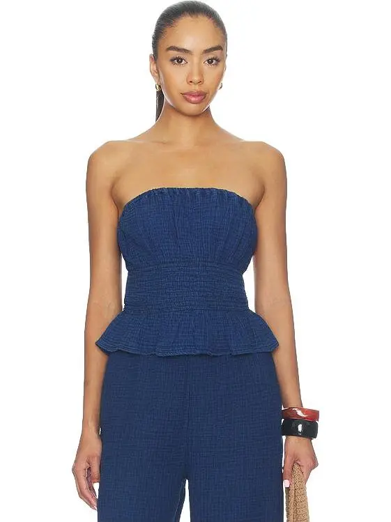 Steve Madden Harbor Top In . Also - Navy