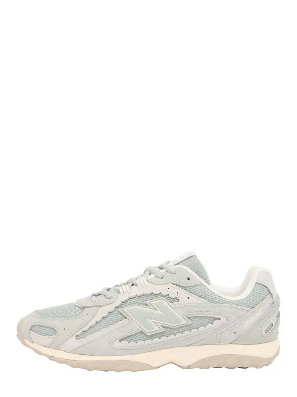 NEW BALANCE 204l Sneaker - Grey