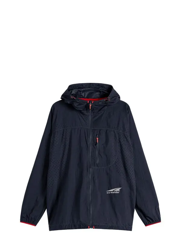 AND WANDER X Altra Ventilation Wind Jacket - Navy
