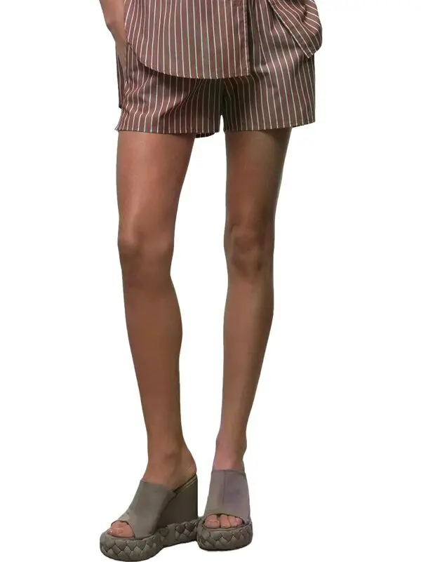 CAYET Anita Vertical-stripe Shorts - Brown