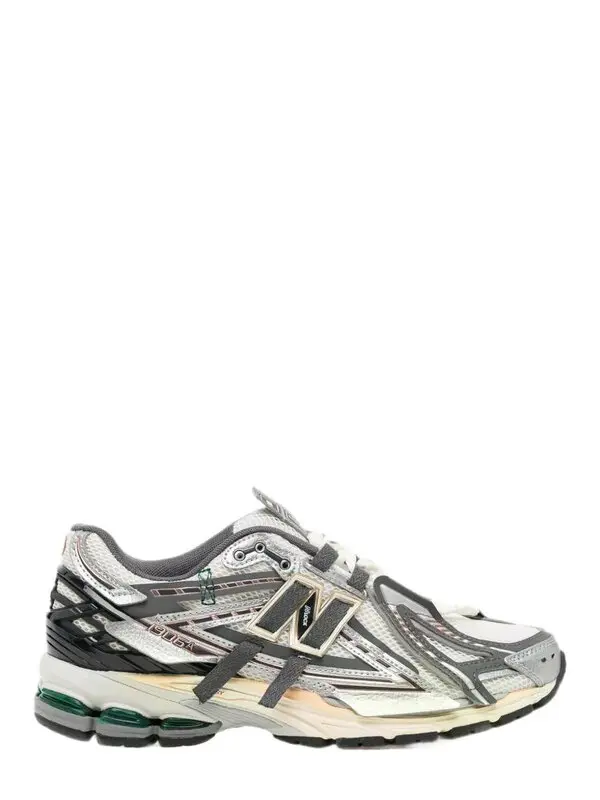 NEW BALANCE 1906a Sneakers - Silver