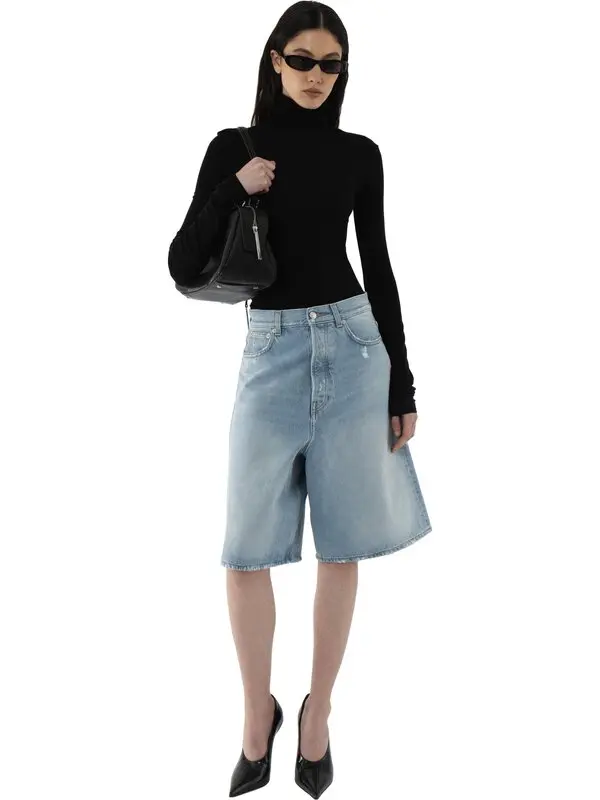 Arakii Oversized Bermuda Light Wash Shorts - Light Blue Wash