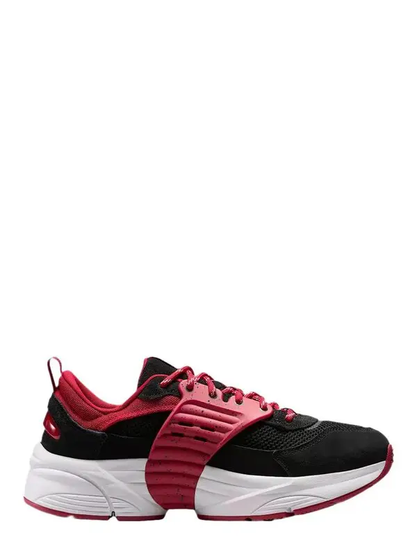 JORDAN Trunner O/s Sneakers - Black