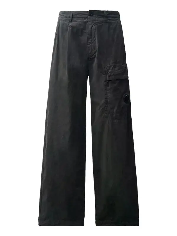 C.P. COMPANY Lens-detail Cargo Trousers - Black