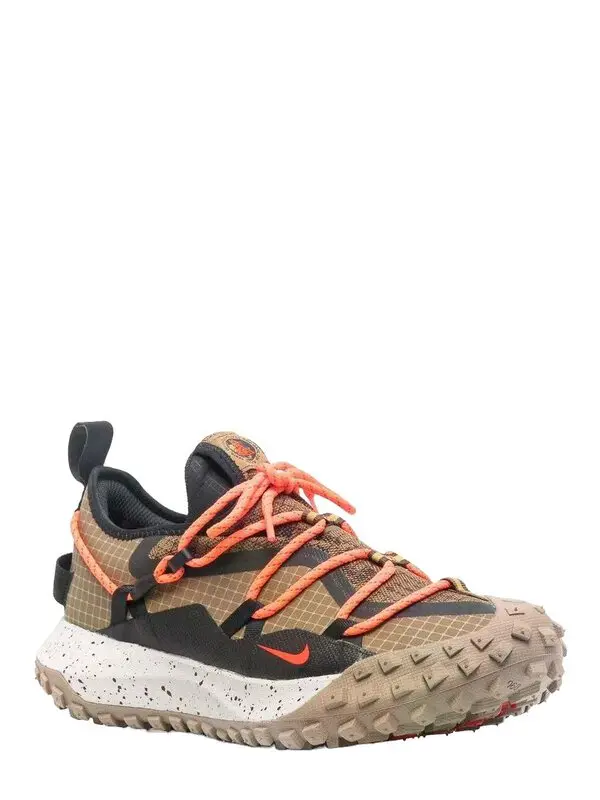 Nike Mountain Fly Low Gore-tex Se Hazel Rush Sneakers - Brown