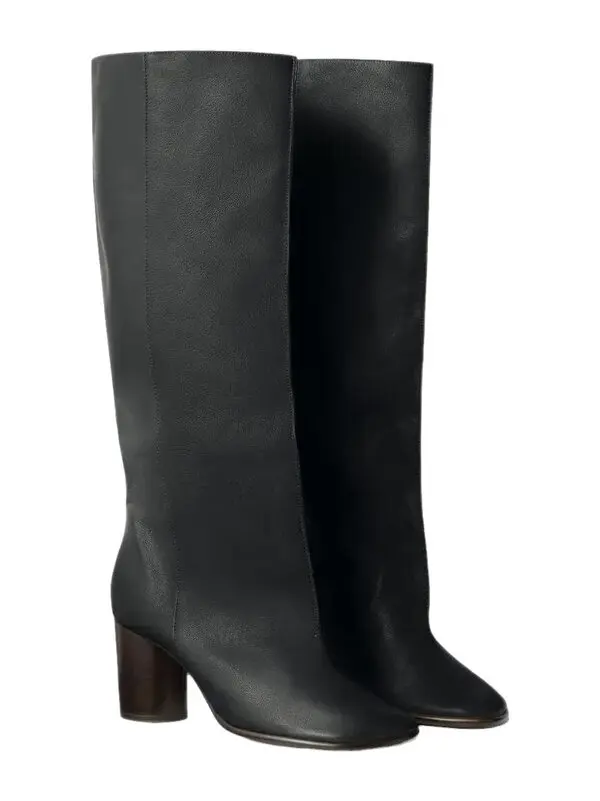 LEMAIRE Crease Sleeve Boots In Soft Glossy Leather - Black