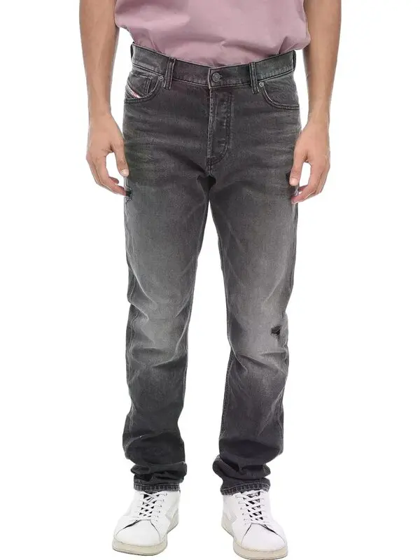 DIESEL® D-sark Distressed-detailing Straight-leg Jeans - Black