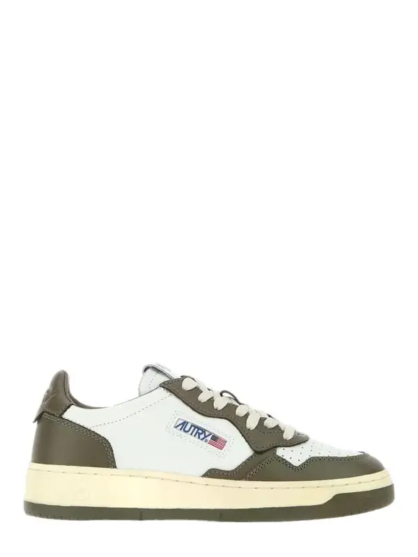 AUTRY Medalist Leather Sneakers - White