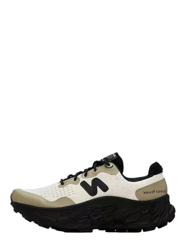 NEW BALANCE Fresh Foam X More Trail District Vision V3 Sneakers - Green