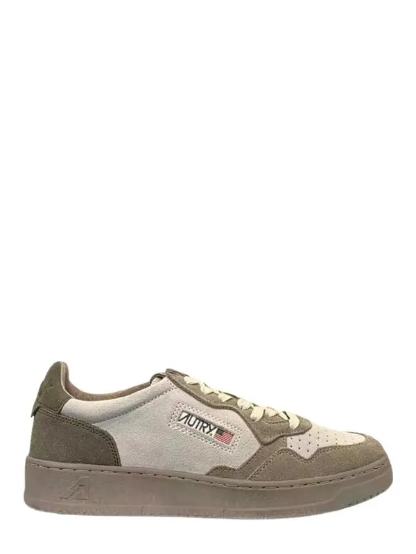 AUTRY Medalist Suede Sneakers - Neutrals