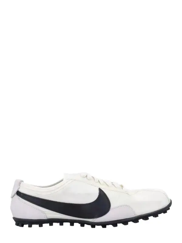 Nike Logo-patch Panelled Sneakers - Neutrals