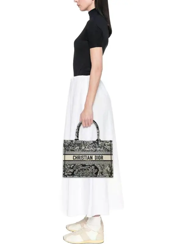 Dior 2023 Medium Canvas Embroidered Dioriviera Toile De Jouy Book Tote Bag - Blue