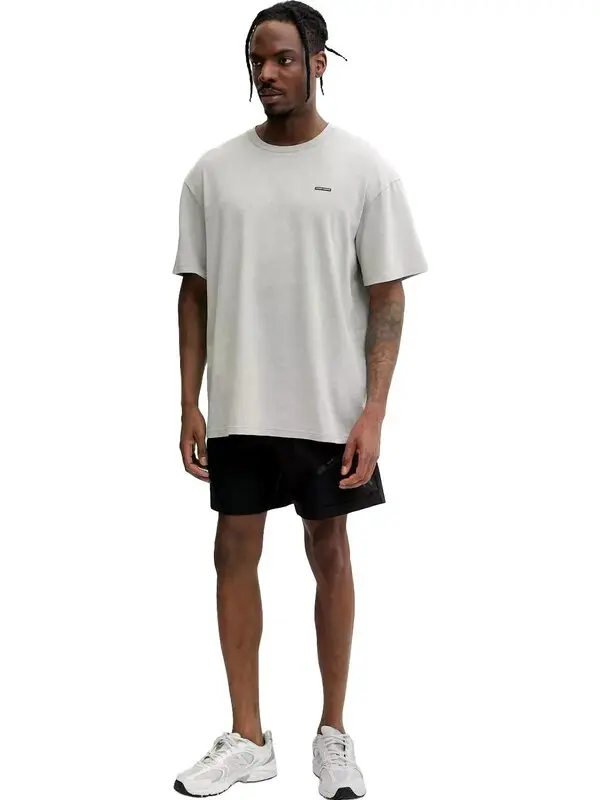 Under Armour Unstoppable Woven Logo-print Elasticated-waist Shorts - Black