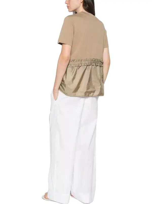 Moncler Ruffled Logo Patch T-shirt - Neutrals