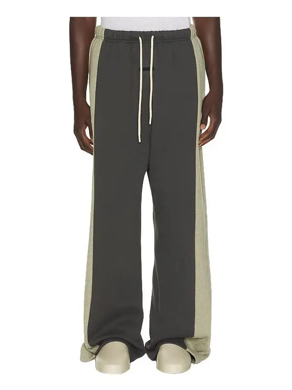 Fear Of God Panelled Lounge Pant In . Also - Grey