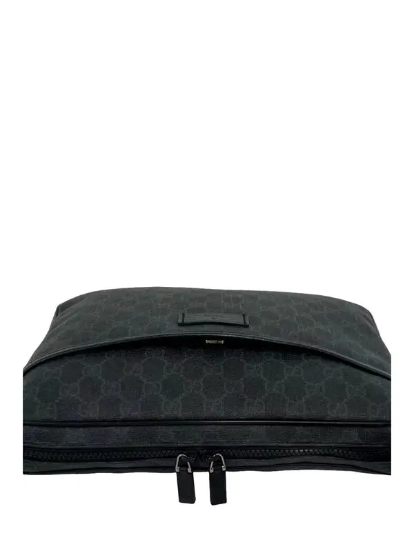 Gucci Gg Supreme Crossbody Bag - Black