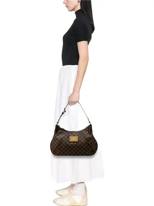 LOUIS VUITTON Damier Ebene Thames Gm Shoulder Bag - Brown