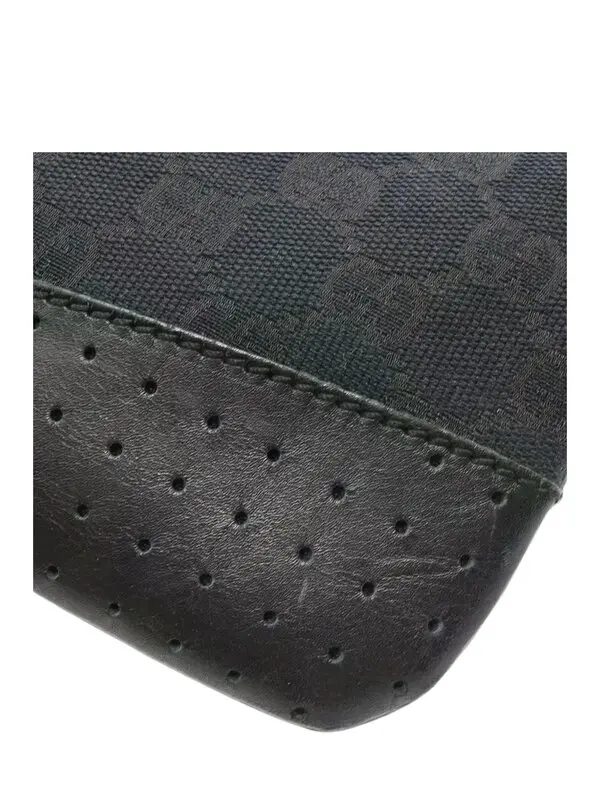 Gucci Gg Canvas Cross Body Bag - Black