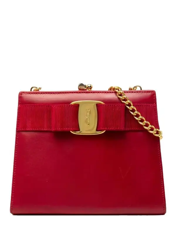 FERRAGAMO Leather Vara Bow Kiss Lock Chain Crossbody Bag - Red