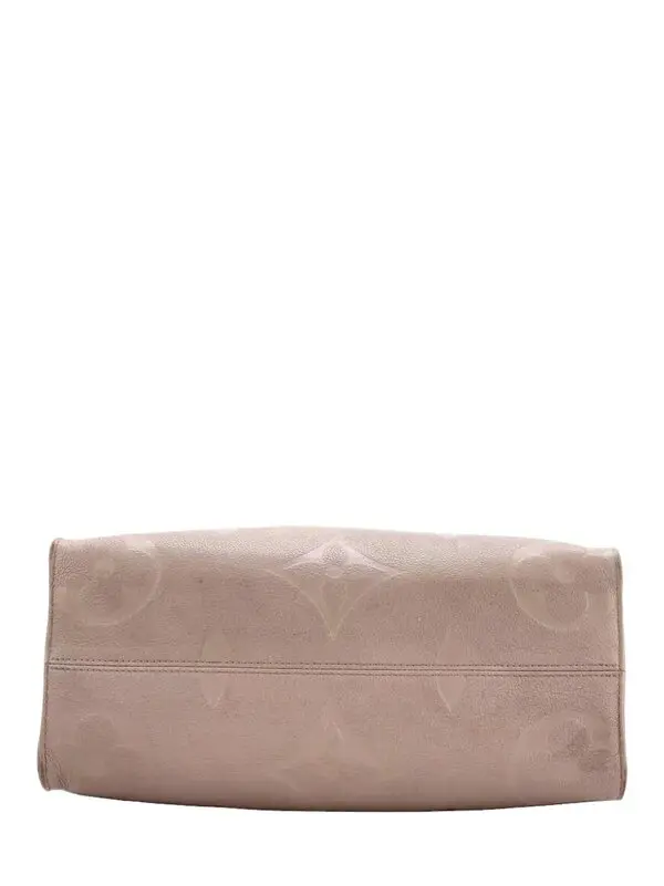 LOUIS VUITTON Onthego Monogram Empreinte Giant Mm Tote Bag - Neutrals