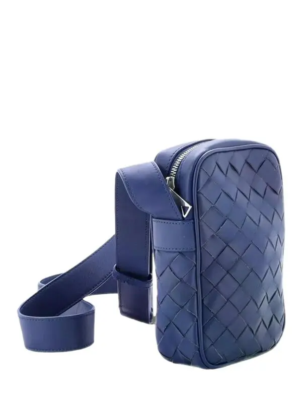 Bottega Veneta Zipped Phone Intrecciato Nappa Crossbody Bag - Blue
