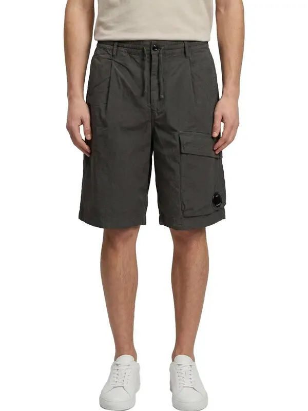C.P. COMPANY Cargo Shorts - Grey