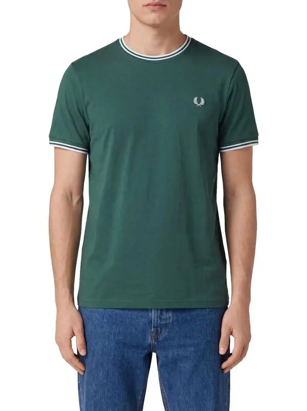 Fred Perry Slim Fit Cotton T-shirt With Contrast Trims And Embroidered Logo - Green