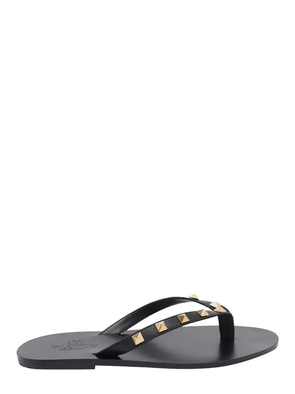 Valentino Garavani Rockstud Calfskin Thong Sandals - Black