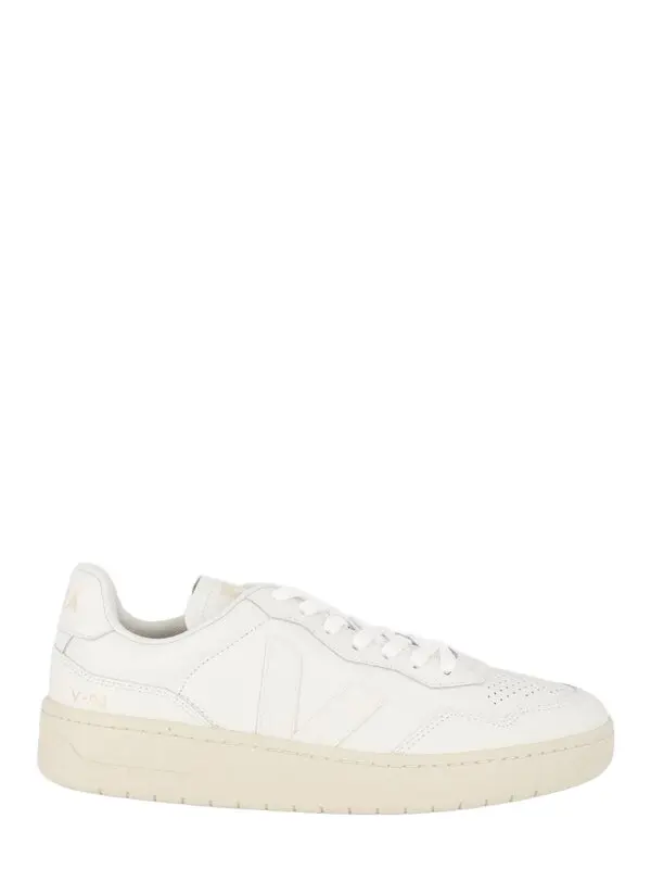VEJA V-90 O.t. Leather Low Top Sneakers - White