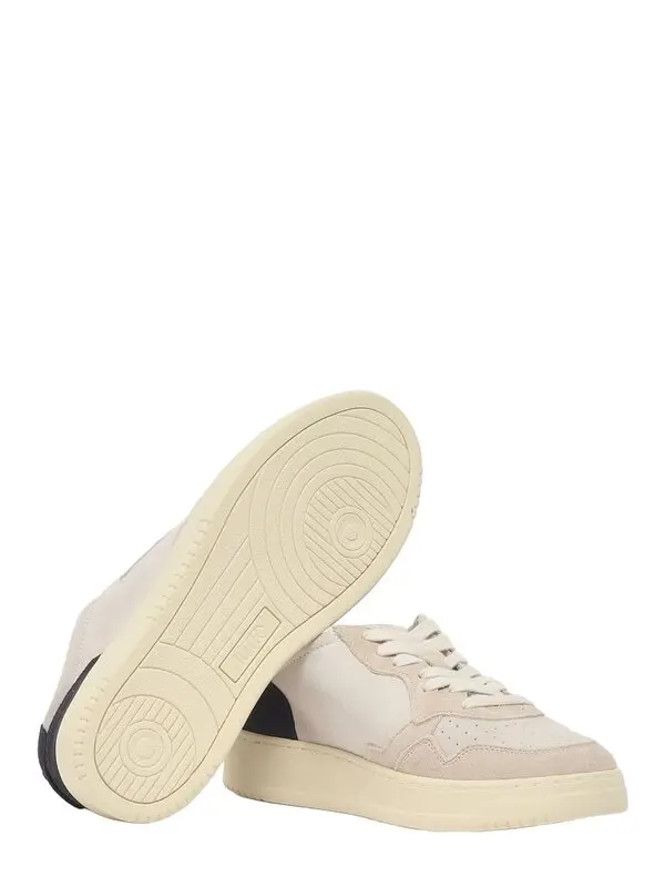 AUTRY Medalist Low Suede Sneakers - Beige