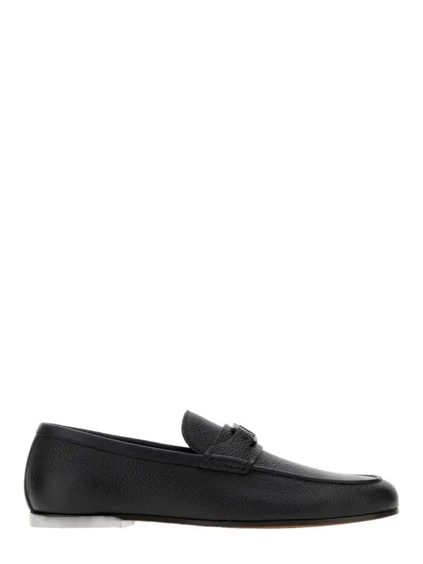 Valentino Garavani Vlogo Signature Loafers In Grained Calfskin Leather - Black