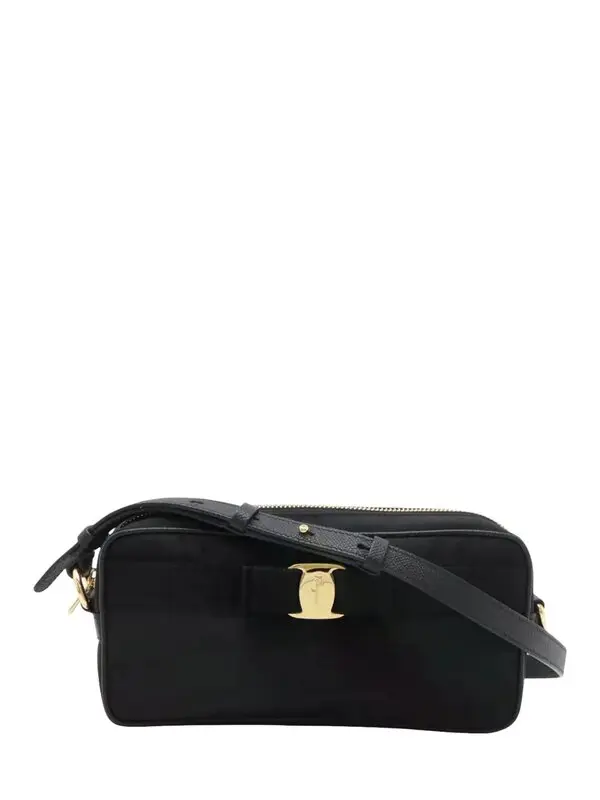 FERRAGAMO Vara Bow Shoulder Bag - Black