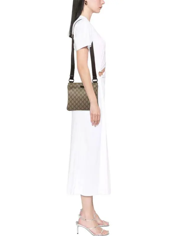 Gucci Gg Supreme Crossbody Bag - Neutrals