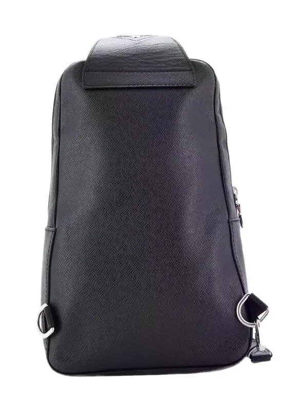 LOUIS VUITTON Avenue Sling Bag Taiga Leather Crossbody Bag - Black
