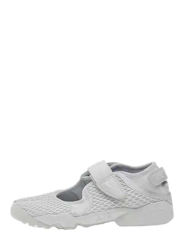 Nike Rift Split-toe Sneakers - Grey