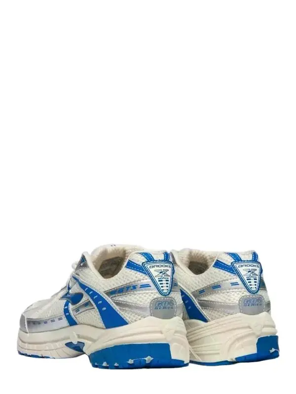 Brooks Adrenaline Gts 10 Sneakers - White
