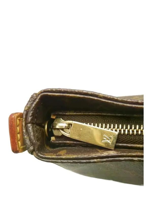 LOUIS VUITTON Monogram Looping Mm Shoulder Bag - Brown