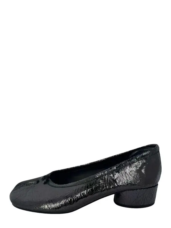 MAISON MARGIELA Tabi Block Heel Pumps - Black