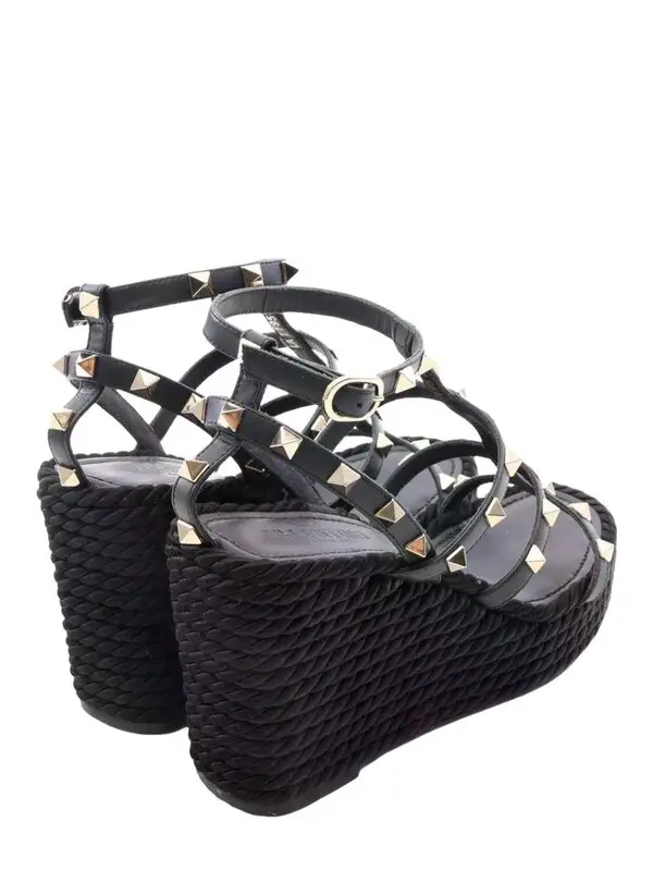 Valentino Garavani Rockstud Embellished Wedge Sandals - Black
