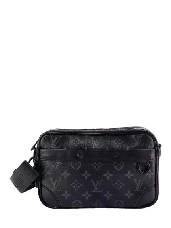 LOUIS VUITTON Monogram Eclipse Alpha Messenger Bag - Black